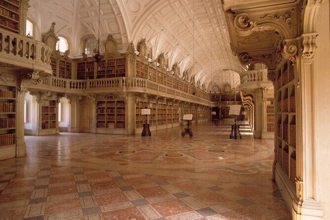 Mafra and Queluz Palaces Private Tour with Tickets - Key Points