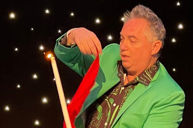 Magic & Comedy Shows by Michael Bairefoot in Myrtle Beach Mall - An Authentic Look at the Magic & Comedy Show