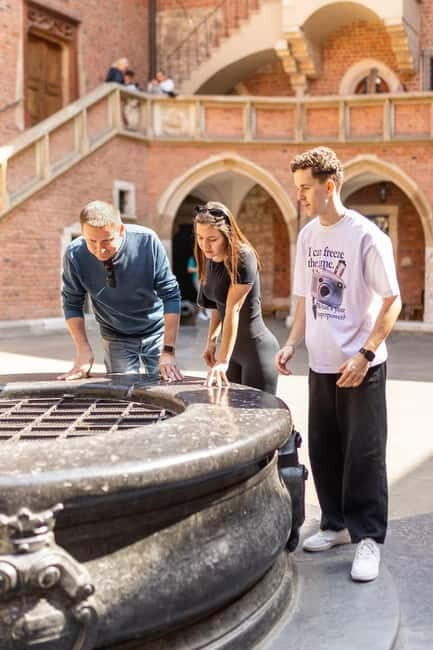 Magic of Krakow: Guided Tour of the Old Town - What to Expect from the Tour