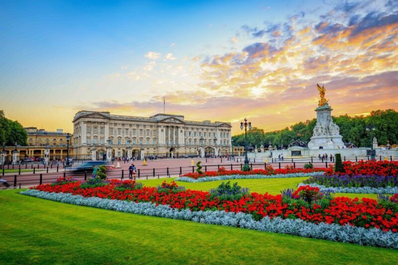 Magic of London Tour with Afternoon Tea at Harrods - An Expert’s Look at the London Experience