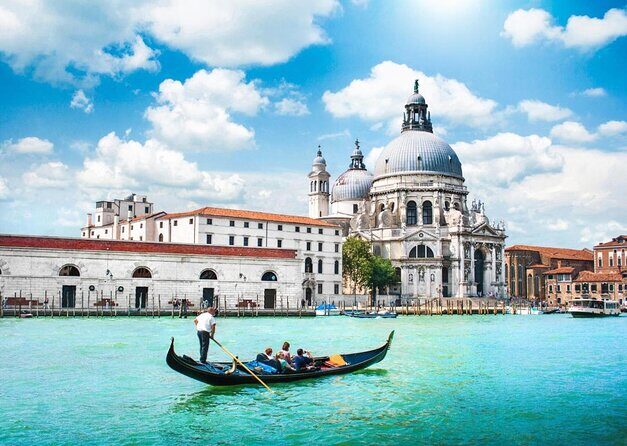 Magical Gondola Journey: Explore Venice's Grand Canal in Style! - The Experience: What You Can Expect