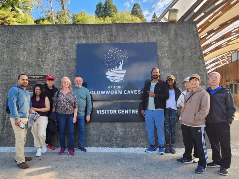 Magical Hobbiton & Waitomo Caves Small Group from Auckland - Practicalities and Value