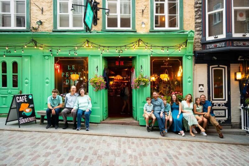 Magical memories in Quebec City with a local photographer - Key Points