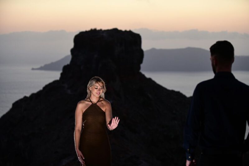 Magical Proposal Photoshoot in Santorini - A detailed look at this proposal photoshoot experience