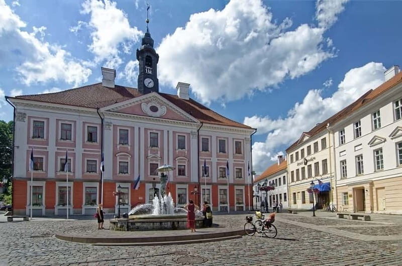 Magical Tartu Romantic Walking Tour - Who Should Consider This Tour?
