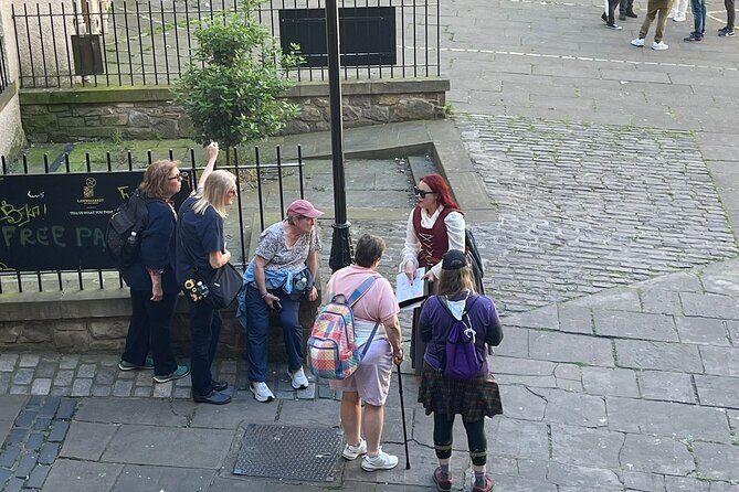 Magical Walking Tour in Edinburgh - Itinerary Breakdown and Highlights
