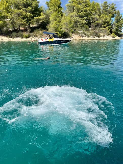 Magnific blue lagoon, speed boat water, wine&towels included - Summary: Who Will Love This Experience?