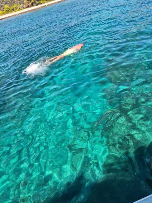 Magnific blue lagoon,speed boat towels included - Authenticity and Tips for a Great Trip