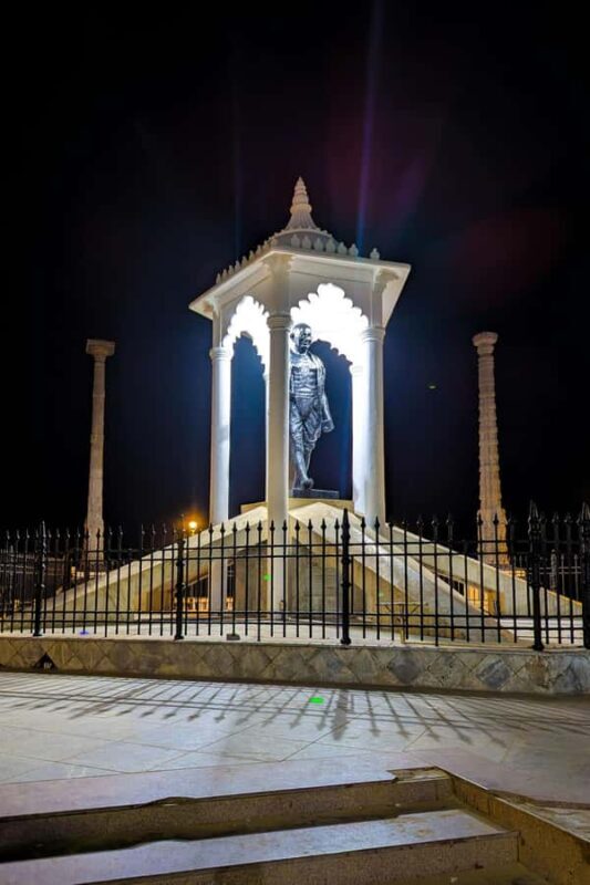 Mahabalipuram: Pondicherry Day Trip with Car and Lunch - Key Points