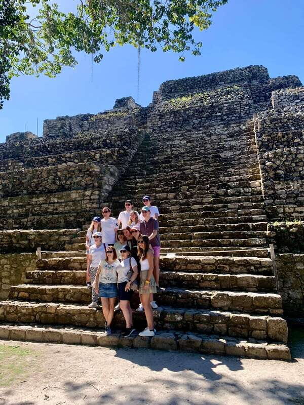 Mahahual: Chacchoben Mayan Ruins Tour - Tasting Honey Pineapples and Native Plants