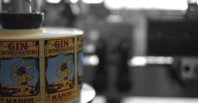 Mahón: Gin Distillery Tour with Tasting & Appetizers - Why This Tour Offers Real Value