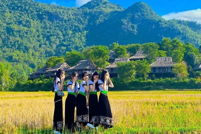 Mai Chau Full Day Group Tour - Key Points