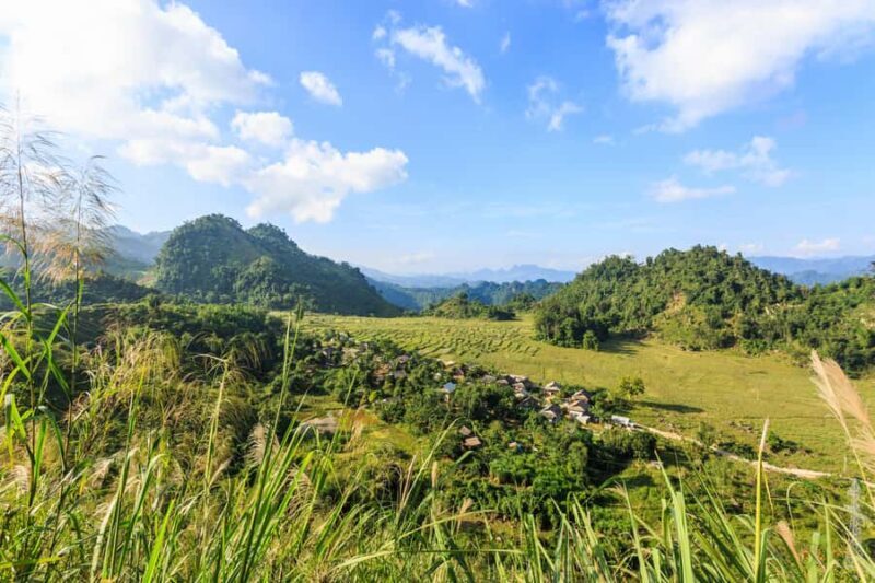 Mai Chau: Valley Walk Tour with Local Villages - Key Points