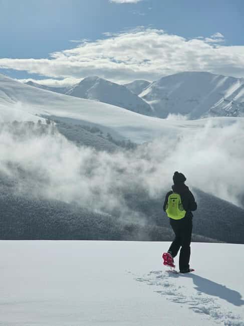 Maiella: Scenic snowshoe hike suitable for all - What to Expect: Equipment, Clothing, and Preparation