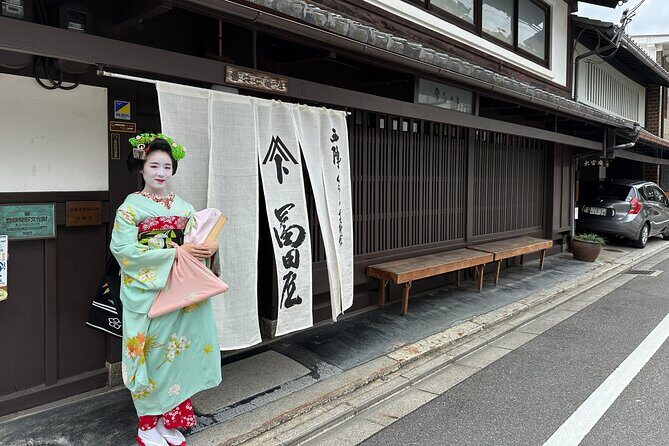 Maiko Happy Hour ! - What You Can Expect