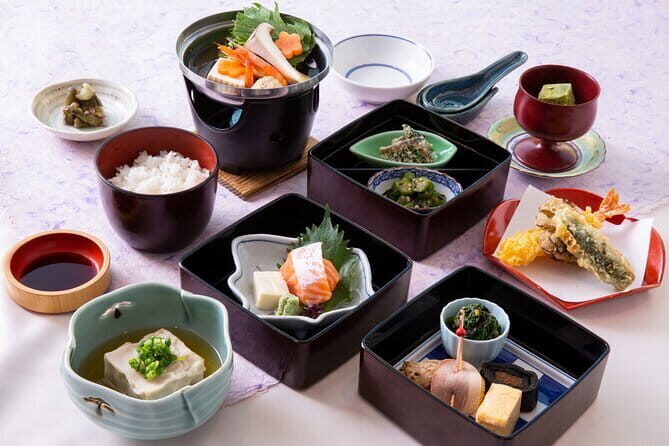 Maiko Night Performance with Kaiseki-style Kyoto cuisine Dinner - An In-Depth Look at the Experience