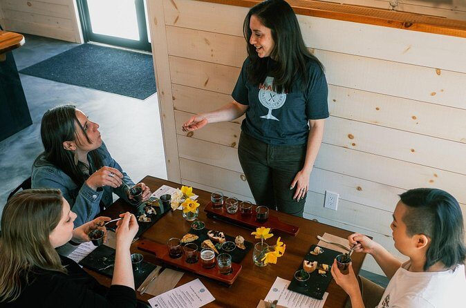 Maine Seafood Tasting and Class in Wiscasset - Who Will Love This Tour?