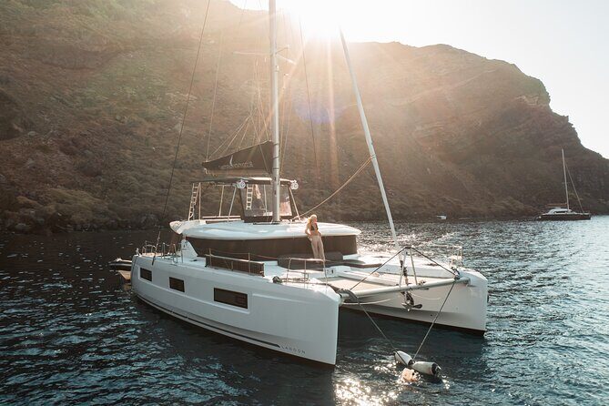 Majestic Catamaran Caldera Cruise with Snacks, Meal & Drinks - What Reviews Say About the Experience