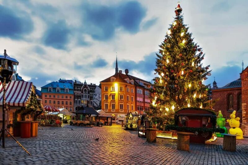 Majestic Christmas Private Walking Tour in Riga - Real Traveler Perspective