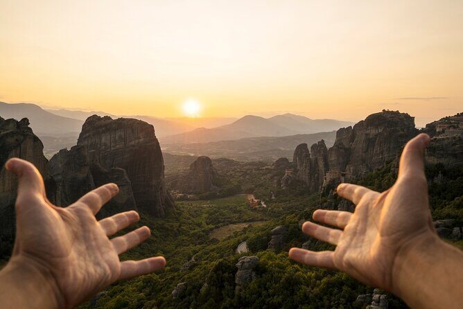 Majestic Meteora Private Sunset tour - FAQs