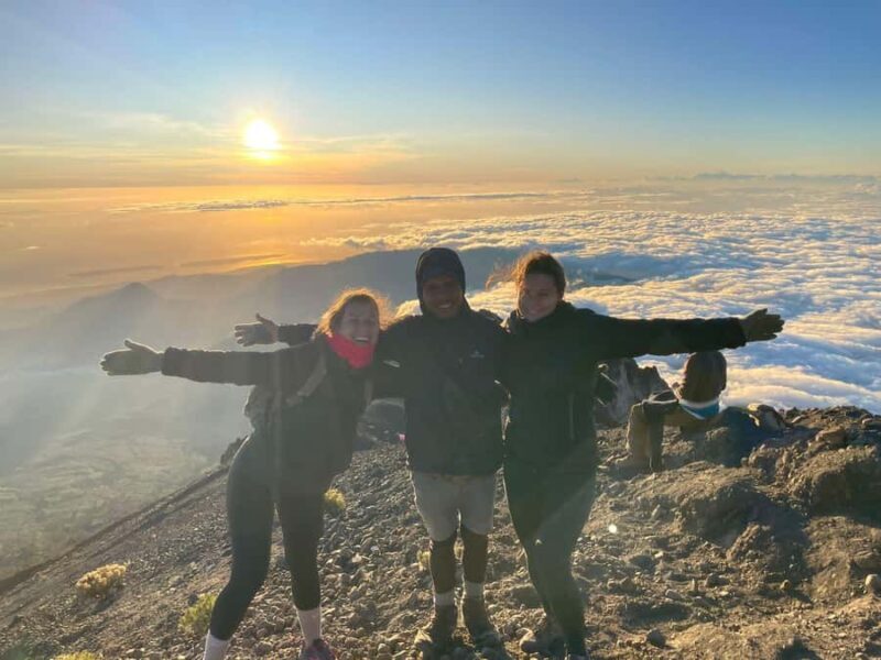 Majesty Mount Rinjani Summit 3,726M Lombok's Epick Adventure - Introduction
