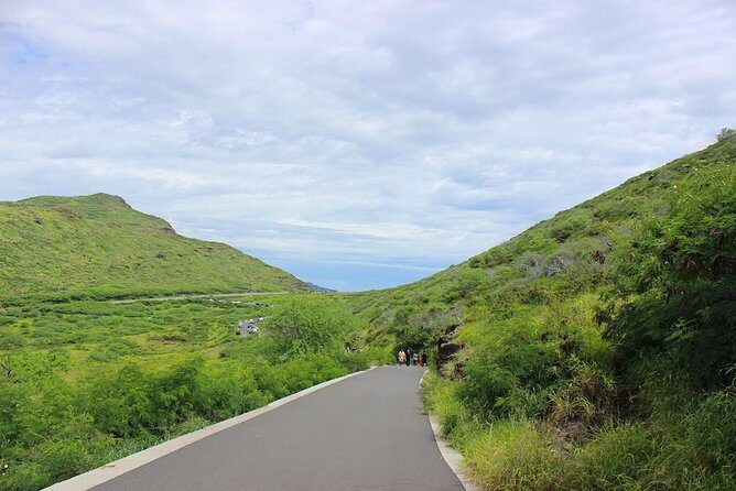 Makapuu Lighthouse Trail and Shuttle Service - Who Should Take This Tour?