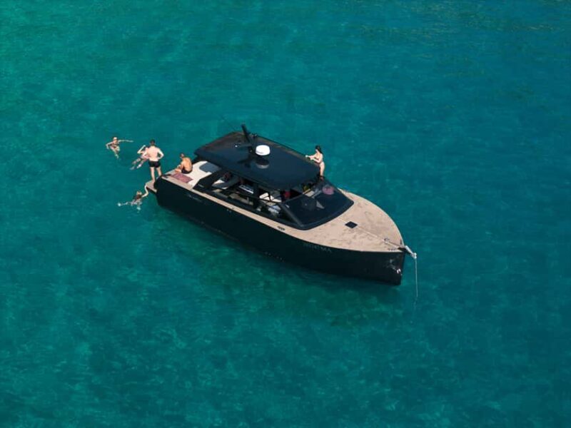 Makarska: 4 Island Luxory Speedboat Tour with Town Hvar - The Guide to a Perfect Day on the Dalmatian Coast