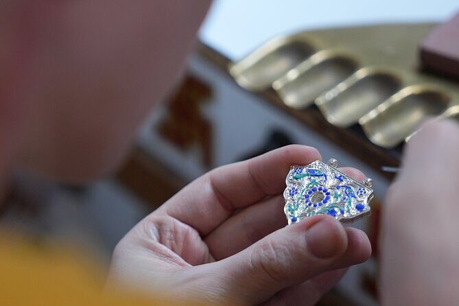 Make a Silver Pendant in Meenakari Experience in Jaipur - Key Points
