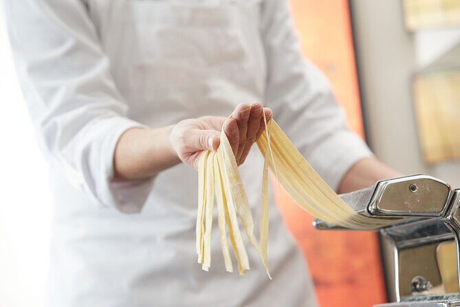 Make Alfredo Pasta at a Local Brewery in Phoenix - Who Is This Tour For?