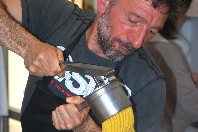 Make Homemade Pasta in Bologna with Professional Pasta Maker, Pio - Make Homemade Pasta in Bologna with Professional Pasta Maker, Pio