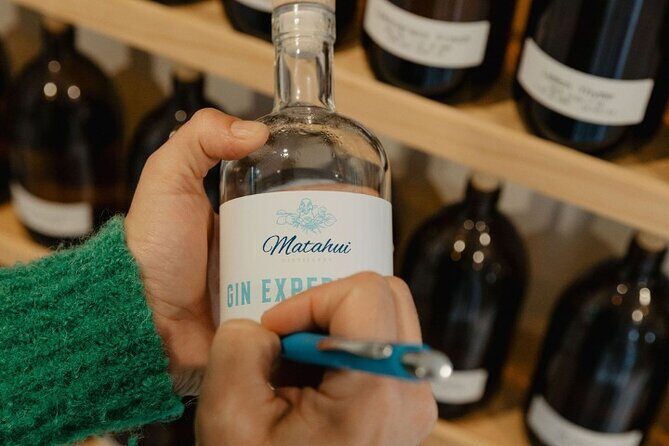 Make Your Own Gin at the Matahui Gin Lab - An In-Depth Look at the Matahui Gin Lab Experience