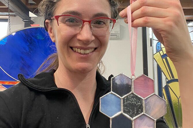 Make Your Own Stained Glass Honeycomb - Practical Tips for a Great Experience