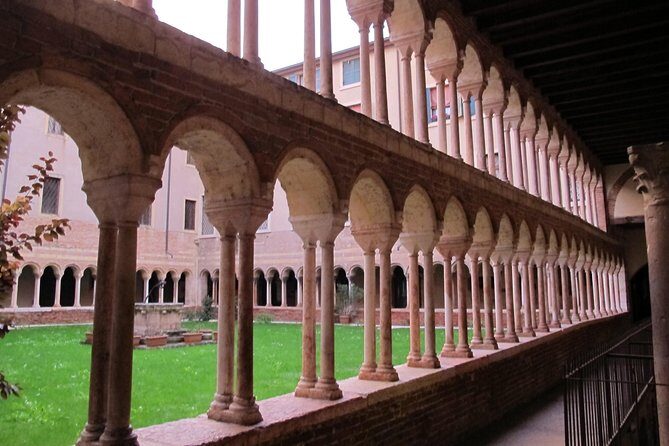 Make your Romantic Proposal in the City of Love - Exploring Verona in Style and Substance