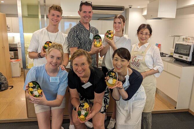 Making a bento box with cute character look in Japan - A Closer Look at the Class in Tokyo