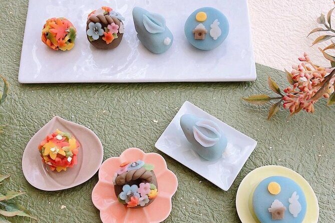 Making Japanese desserts Nerikiri & drinking matcha in Tokyo - Key Points