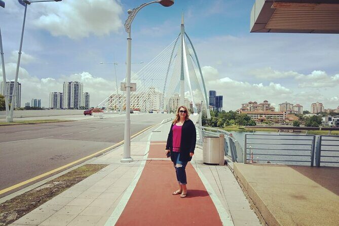 Malacca City Private Transfer to Kuala Lumpur Airport Enroute Putrajaya - Key Points