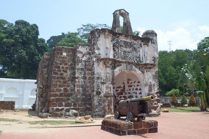 Malacca Shore Excursion with Tour Guide & Baba Nyonya Lunch - FAQ