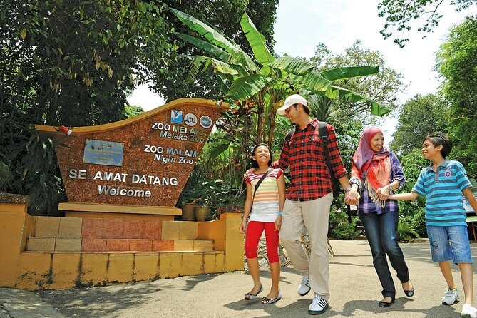 Malacca Zoo, Malaysia Heritage Studio & Butterfly Farm with Lunch - The Itinerary Breakdown