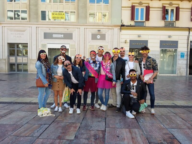 Malaga: Bachelorette Party Treasure Hunt - The Sum Up
