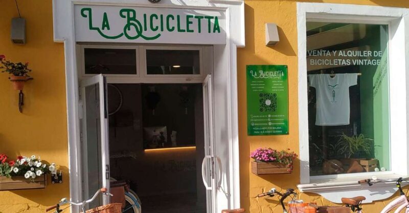 Malaga: Bike Rental for City Discovery Route & Beaches - Authentic Value and What Travelers Say