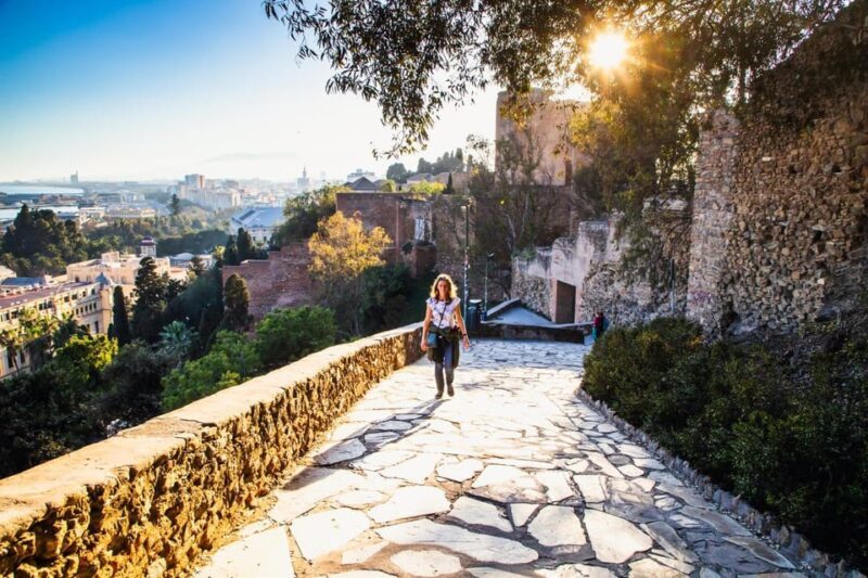 Malaga: Capture the most Photogenic Spots with a Local - Key Points