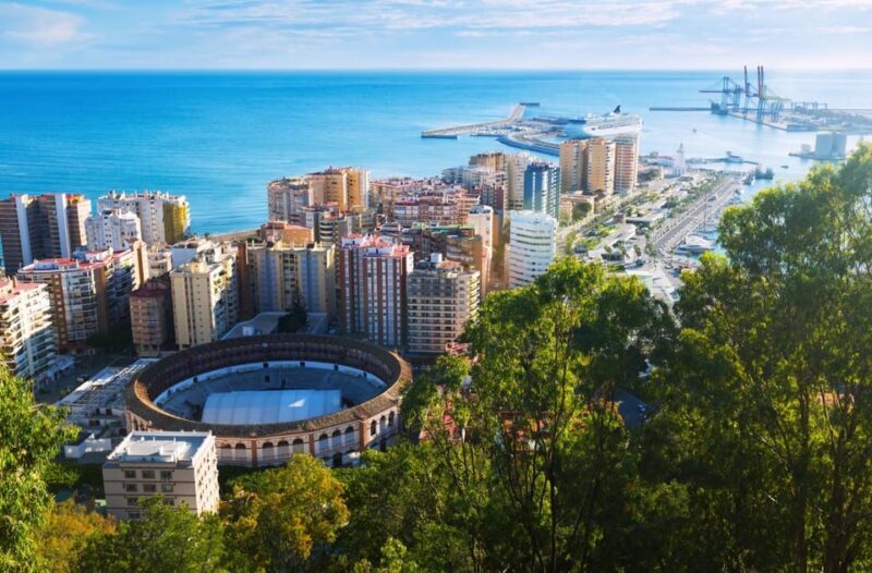 Malaga: Capture the most Photogenic Spots with a Local - Exploring Malaga in a Short but Rich Window