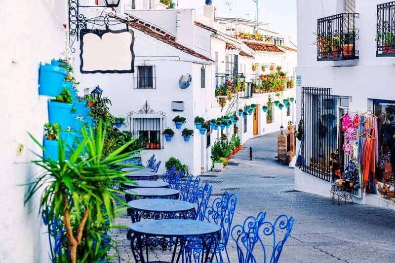 Malaga, Catamaran ride and Mijas Pueblo - FAQ