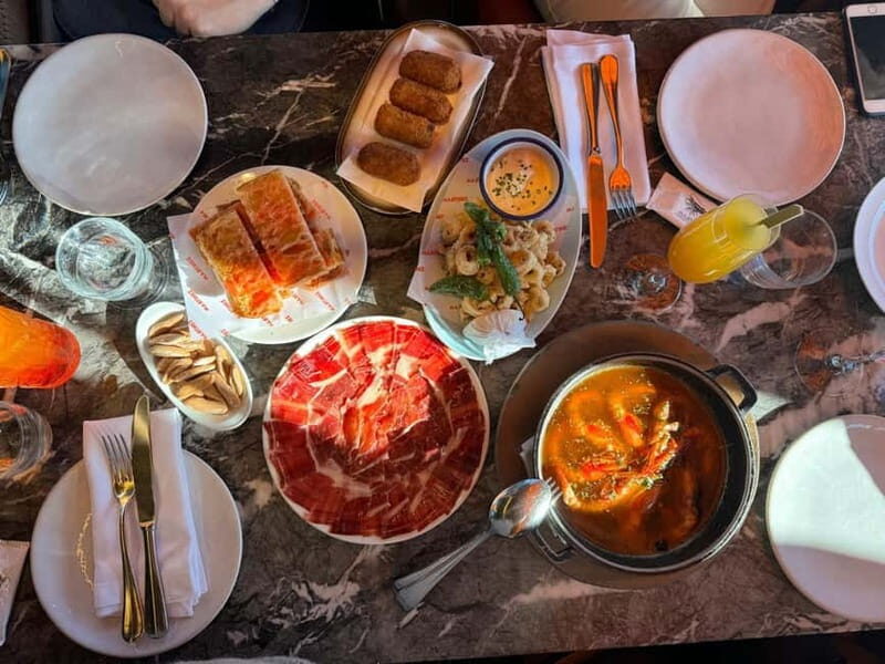Málaga Center Tapas Tour - Why Choose This Tour?