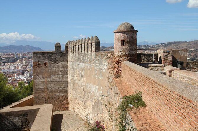 Malaga city game: Magic Portal - Key Points