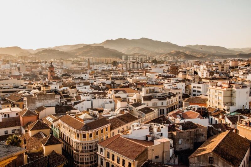 Malaga: Express Walk with a Local in 60 minutes - Introduction: A Quick but Authentic Malaga Experience