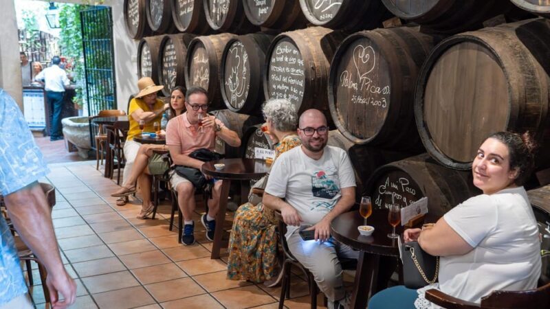Málaga: Guided Tour and Tasting of Local Products - Key Points