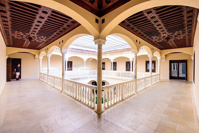 Málaga Picasso Museum Private Guided Tour - An Authentic Málaga Experience: The Details