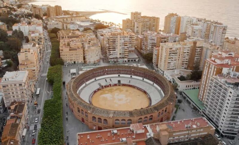 Malaga: Private Guided Tour of the Bullring and Immersive Museum - Exploring the Immersive Exhibition