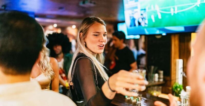 Malaga: Pubs and Clubs Crawl - What to Expect: A Night in Malaga’s Nightlife Scene